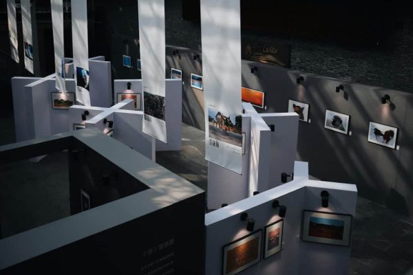 Innovative Display Techniques in Art Exhibitions