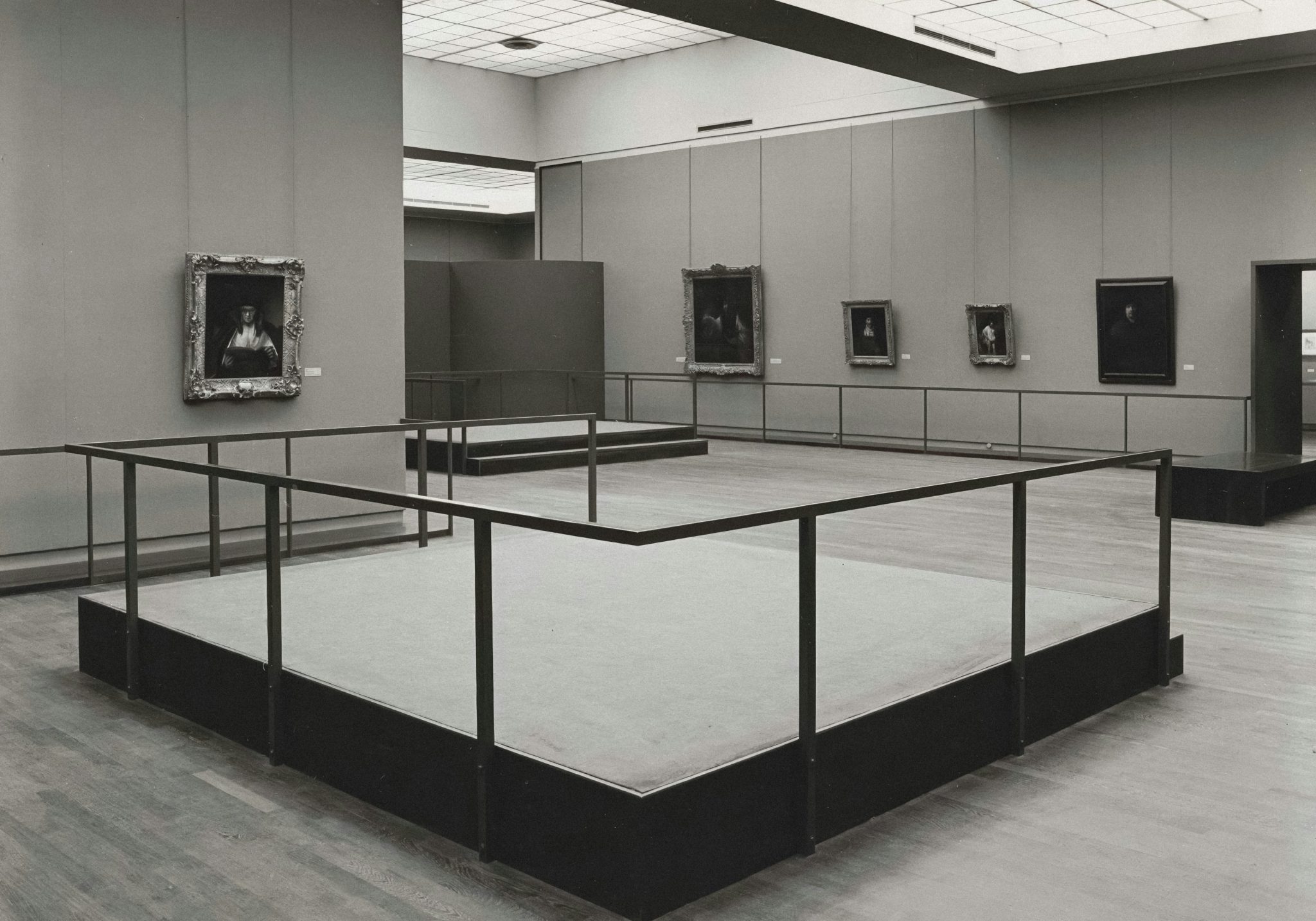 How Interactive Art Installations Are Captivating Audiences in 2025